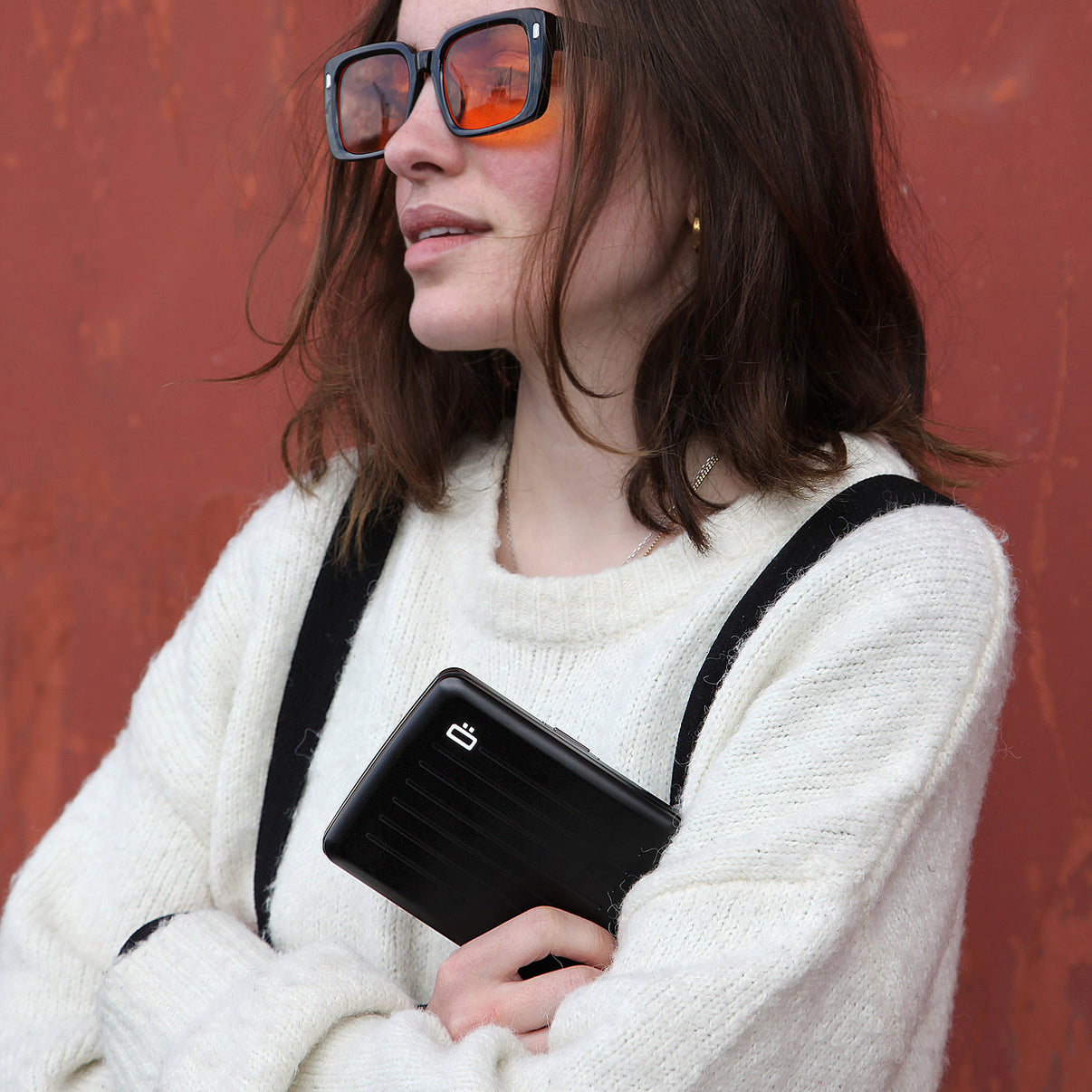 SMART CASE V2 LARGE | Black – ÖGON Design